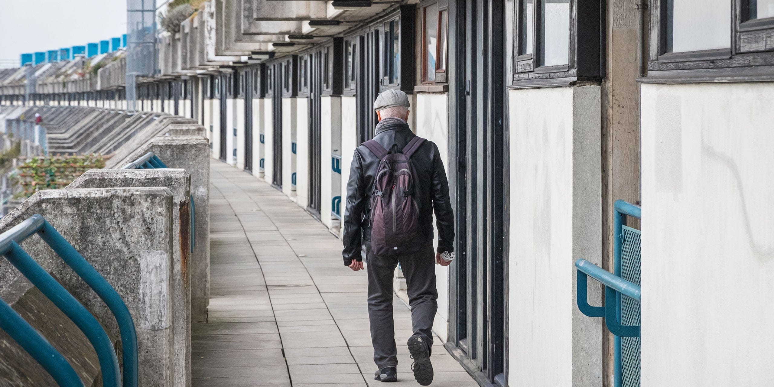 Investigating people-place effects in the UK using linked longitudinal ...